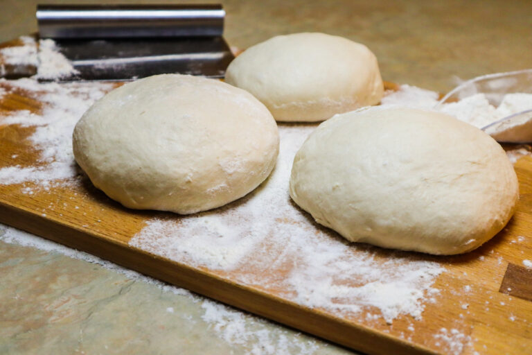 Impasto per pizza a lunga lievitazione